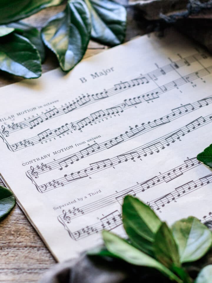 How to Play Hanon Exercises - Emma Blair Piano