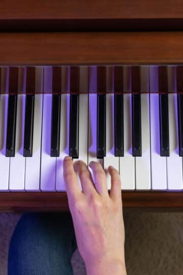 Should You Practice Contrary Motion Scales? - Emma Blair Piano